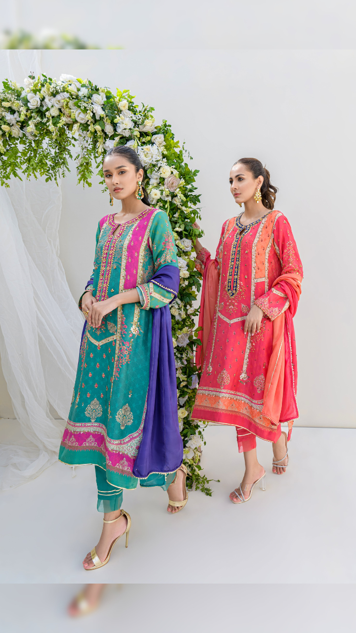 MANIZEH-GREEN.png?v=1716272439